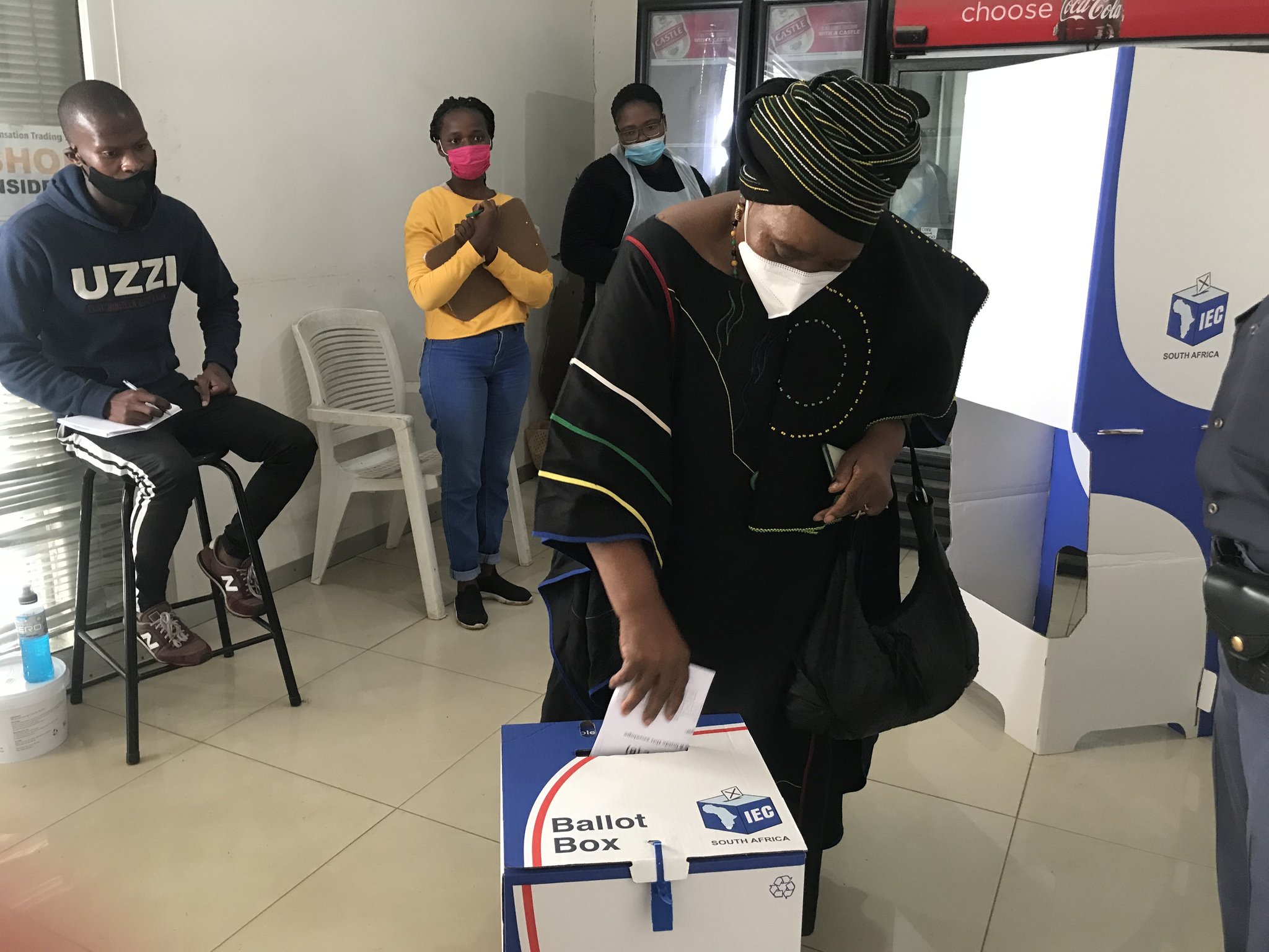 Minister Dlamini Zuma's Brother Passes Away - The Bulrushes